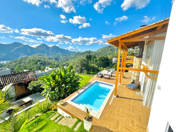 Casa Luxuosa Com Vista E Piscina - Nova Friburgo