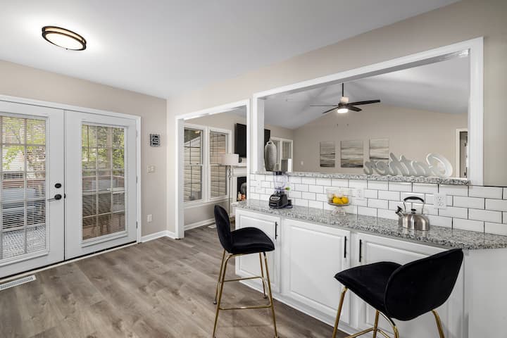Modern 3br/2ba Home Close To Everything! - Raleigh, NC