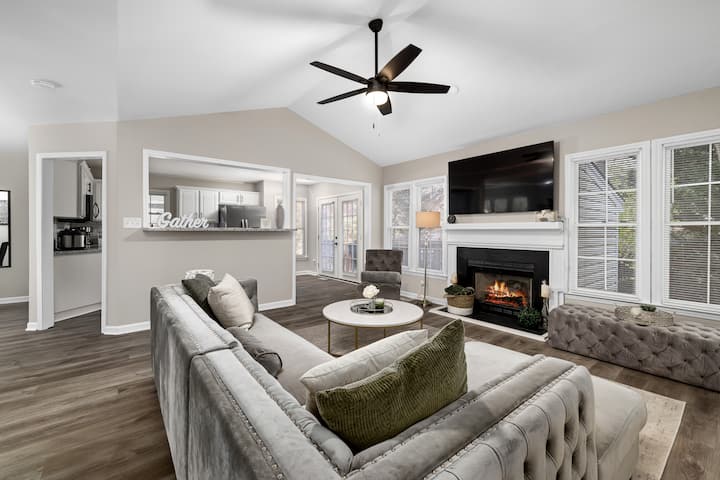 Relax & Recharge In Cozy 3bd 2ba Home - Raleigh, NC