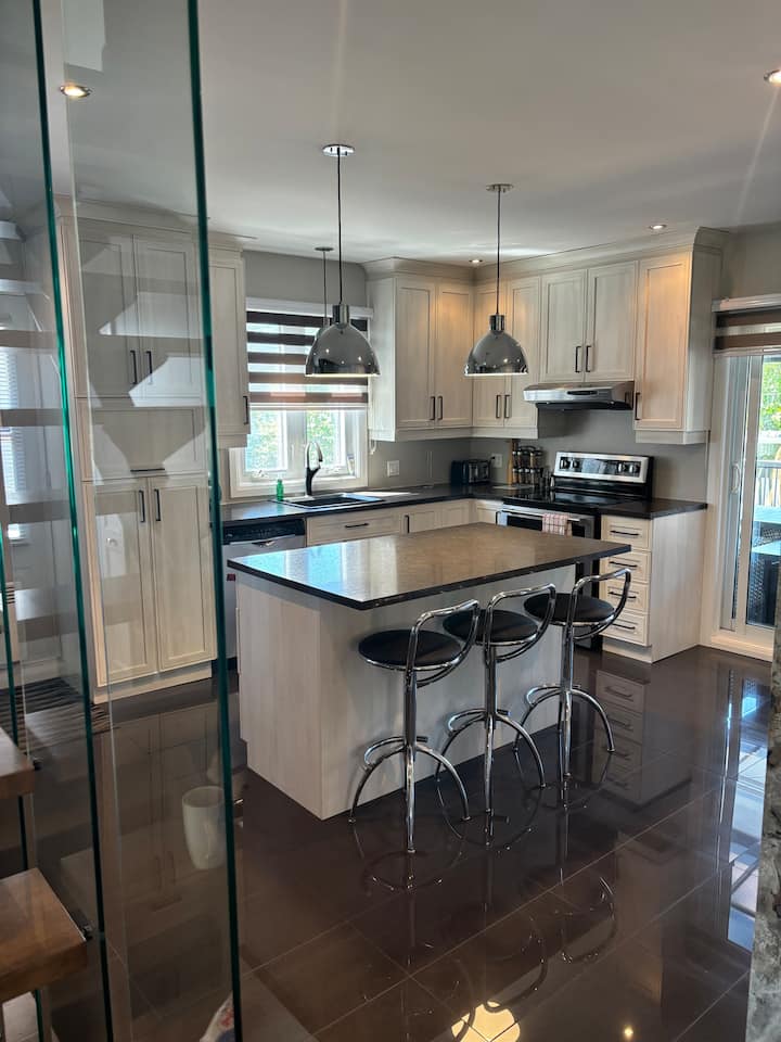 Maison à 5 Min Du Centre ! - Quebec