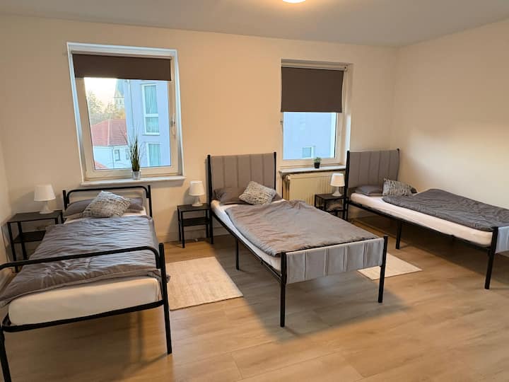 Zentrale 2-zimmer-wohnung Nahe Hbf Bis 6 Gäste - Bielefeld