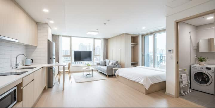北屯Monthly Rent 歸國旅居為主（全配高檔屋、含車位） - 台中市