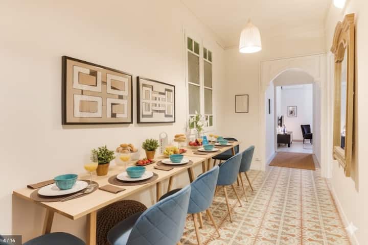 Great 10-bedr 6-bath Group Flat In L'eixample 21p - Barcelona