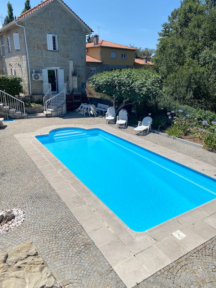 Maison Du Pont Médiéval - Gouveia
