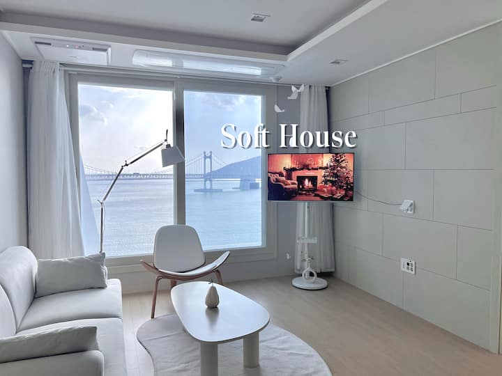 #합법숙소•광안대교뷰•방2개•침대3개•최대 6인•ott 제공• - Busan