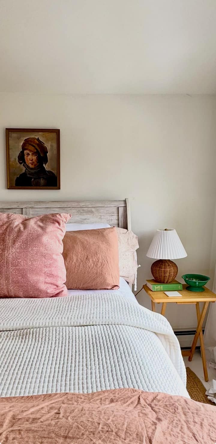 The Dalton - Lake Erie State Park, Brocton