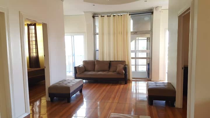 Room #8 De Carrton Executive Suites - Guyana