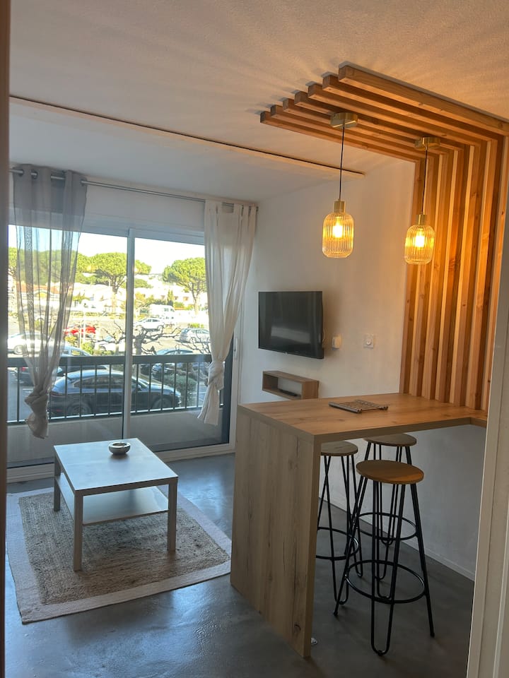 Studio Rénové. 10m Plage. Piscine Chauffée - Gruissan