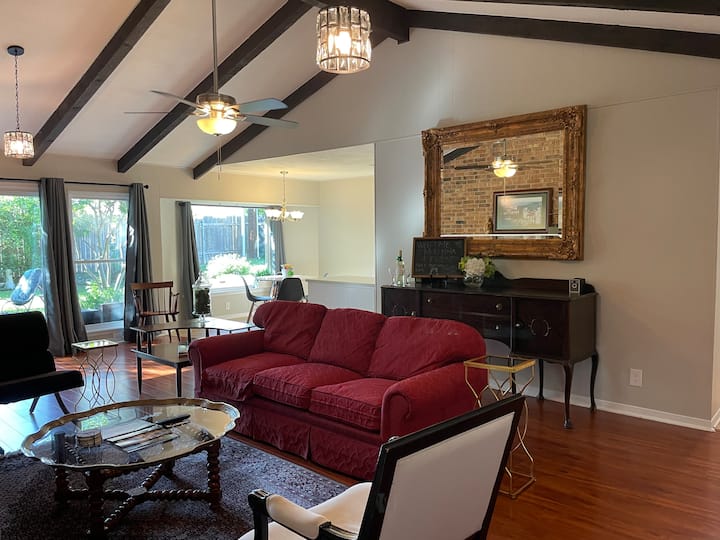 8 Miles From Downtown W/ Yard (Private And Fenced) - Austin, TX