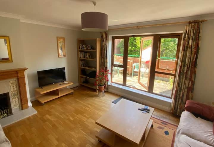 Bright Single Room In A Quiet Safe Area - Dublin