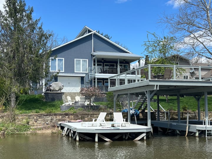 Apple Valley Lakefront Retreat - Mount Vernon, OH