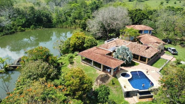 La Hacienda El Rincón - La Pintada