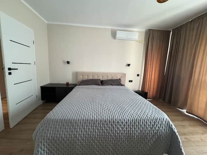 Studio 1 - Parking Available - Bragadiru