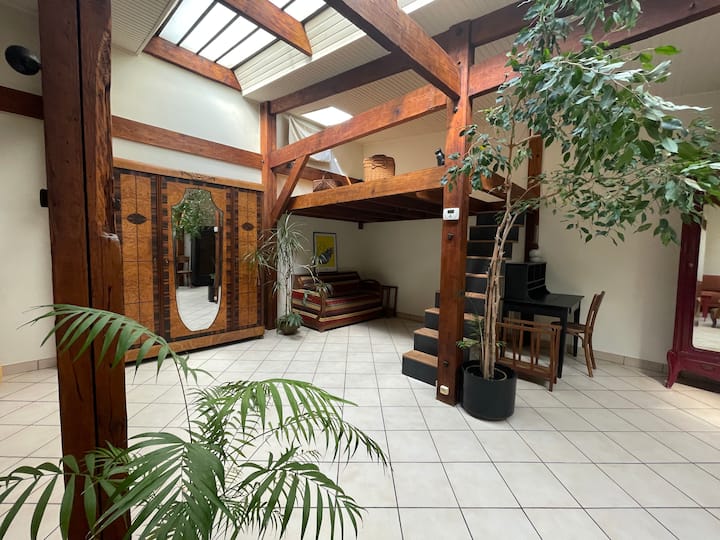 Countryside House In Paris - Paris