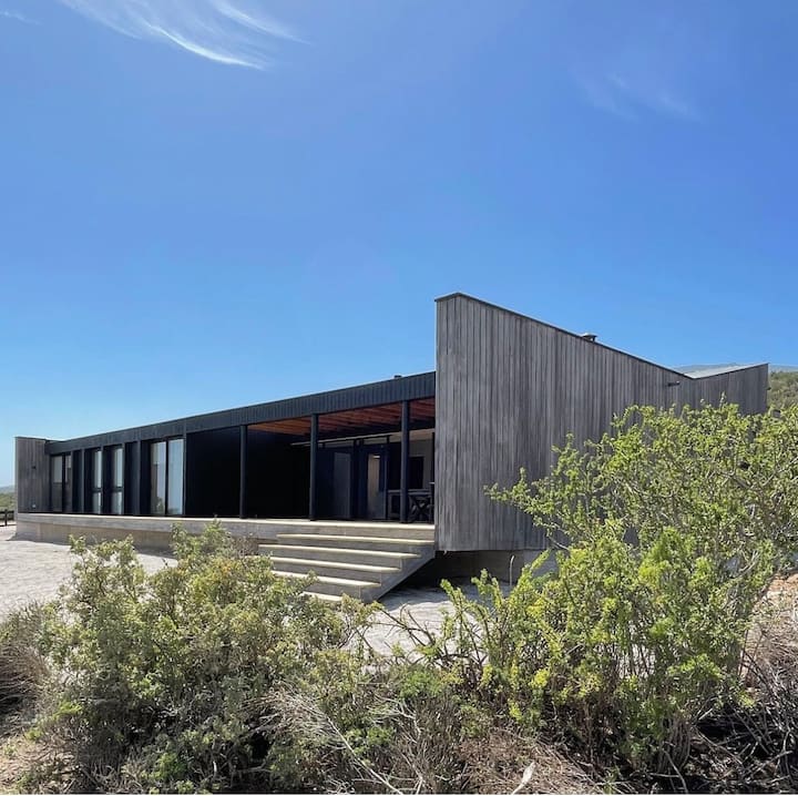 Moderna Casa En Aguadulce Con Piscina - Chile