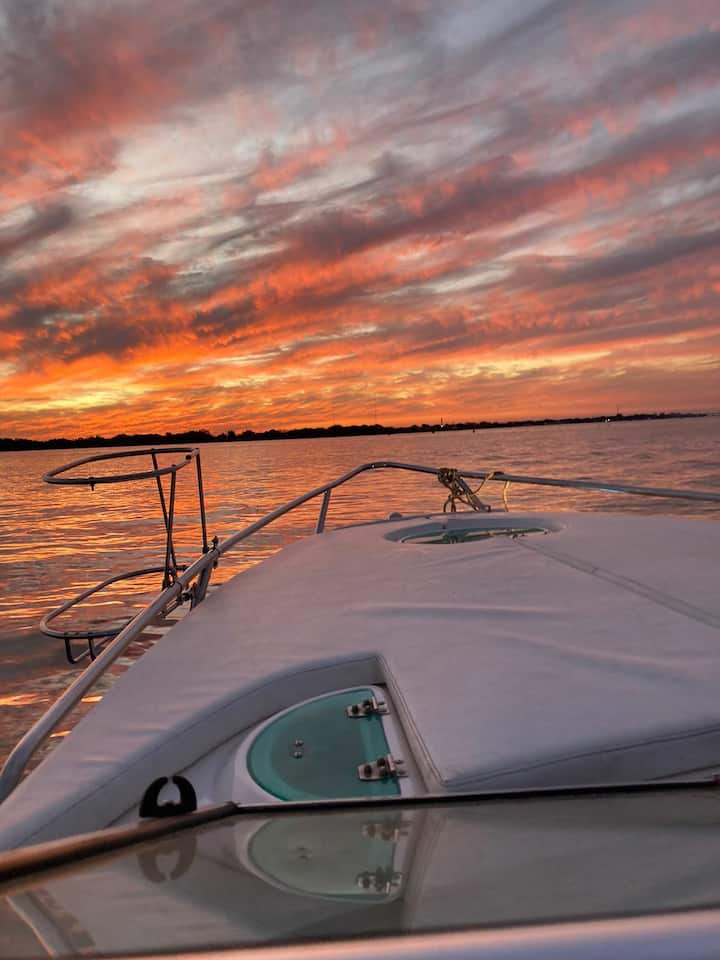 Passeio De Lancha Pela Orla! - Porto Alegre