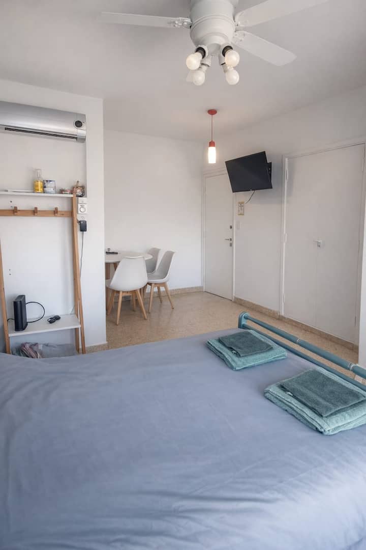 Bright Open-plan Studio With A Balcony And In A Great Location - Mar del Plata