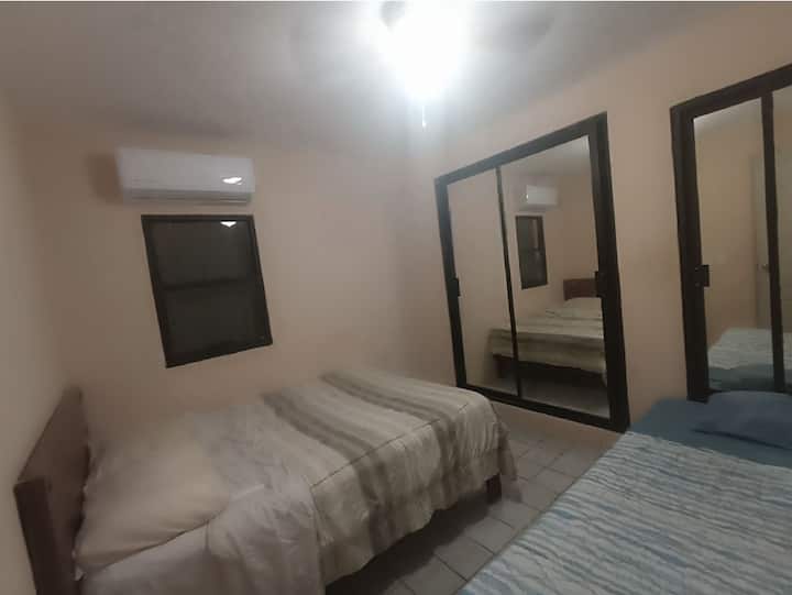 Foca Factura - Cabo San Lucas