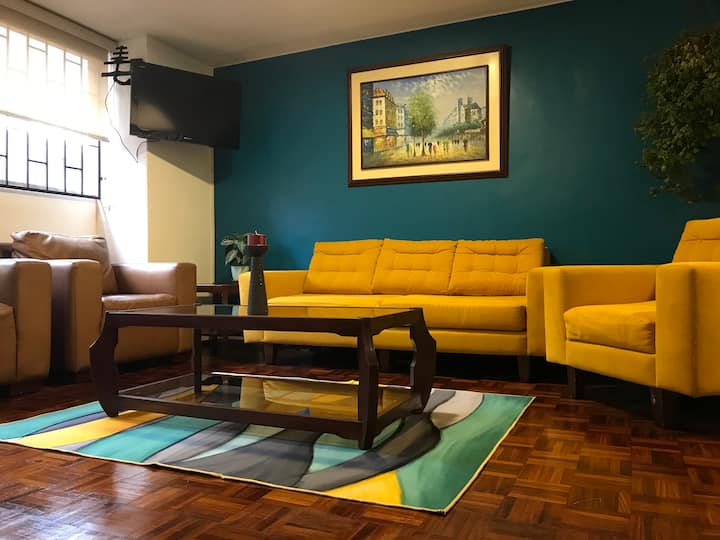 Apartamento Completo, 3d Por Universidad Católica - Quito
