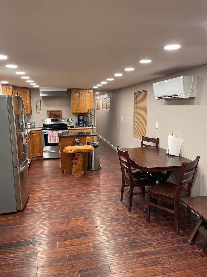 Ross' Retreat - Polson, MT