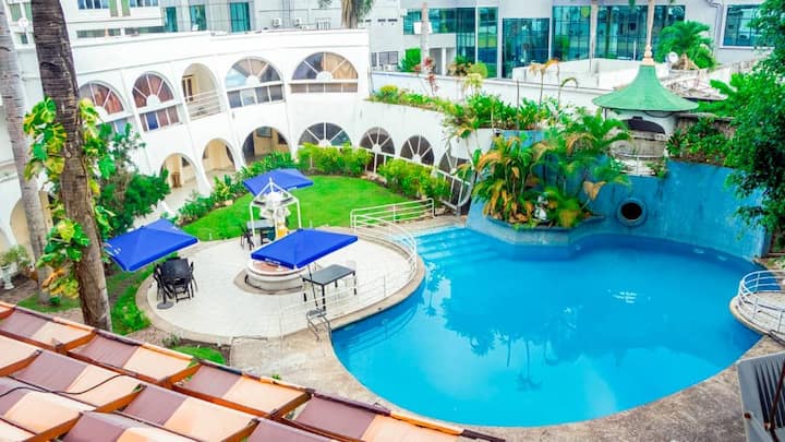 Le Bijou De La Capitale - Brazzaville