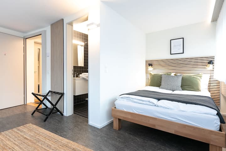 Studio Modern Red (3) Avec Douche (+ Cuisine à Par - St. Gallen
