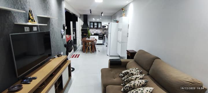 Casa Em Ubatuba Sp Perto Da Praia Grande - Ubatuba