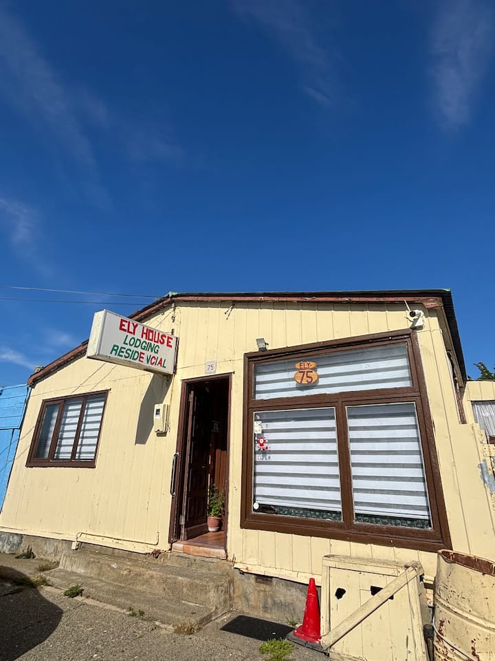 Residencial Ely House - Punta Arenas