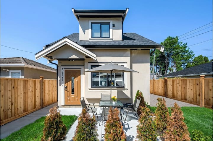 Brand New Laneway House - Burnaby