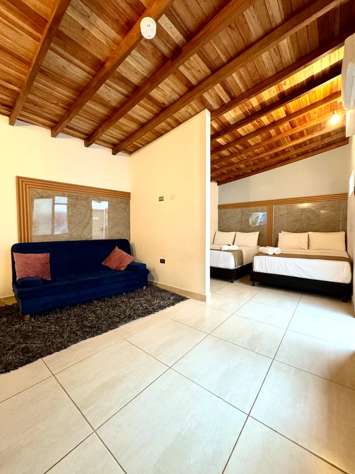 Deluxe Apartaestudio Con A/c, La 70 (305) - Medellín