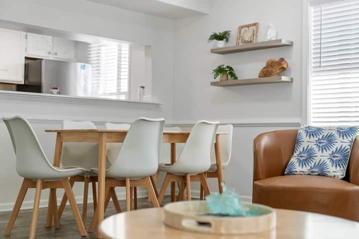 3bd Condo W/ Pool & Beach Access! - Gulf Shores, AL