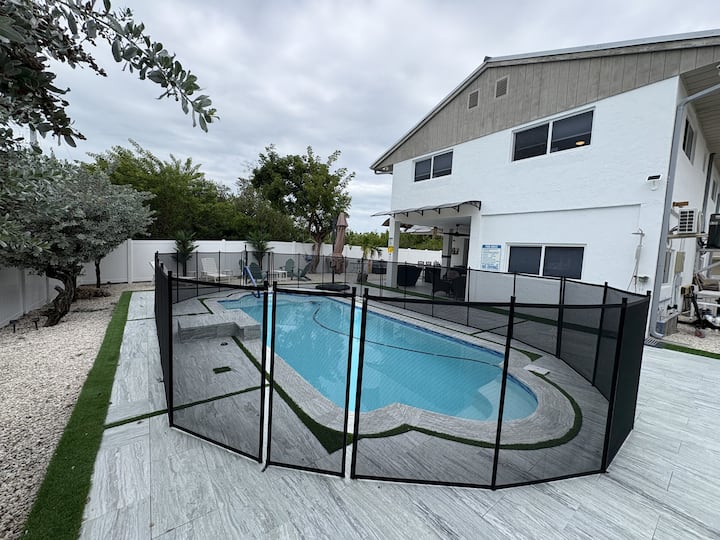 Poolside Paradise In Key Largo - Key Largo, FL