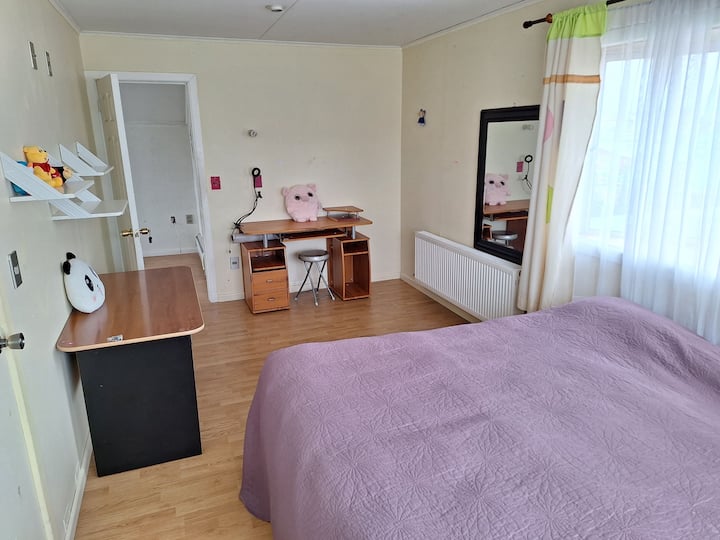 Habitación Grande Con 2 Camas - Punta Arenas