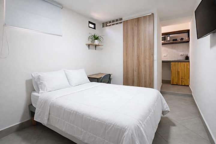 Pequeño Loft/apartamento Los Laureles 101 - Medellín