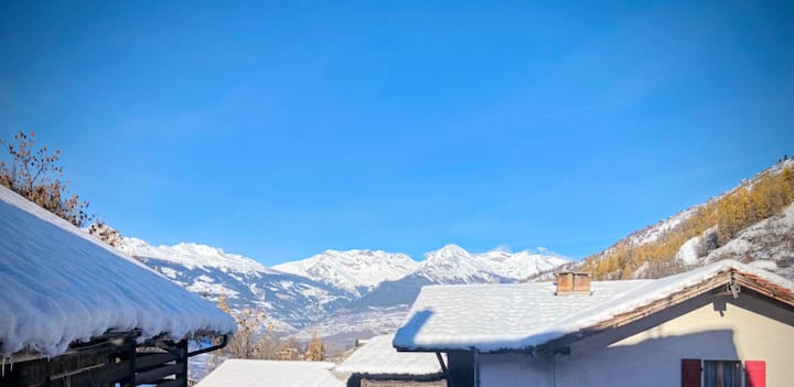 Chalet Le Monastère, Cosy Et Chaleureux - Sion