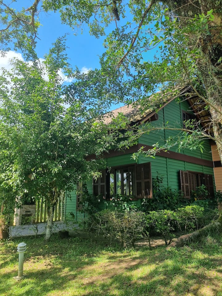 Chalé Rústica Verde - Itapoá