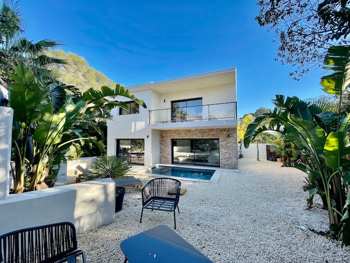 Villla With 3 Bedroom &  Pool Near The Beach - Saint-Raphaël