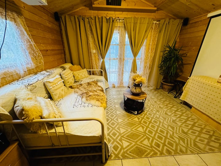 Gemütliche Blockhütte Mit Kamin - Nürnberg