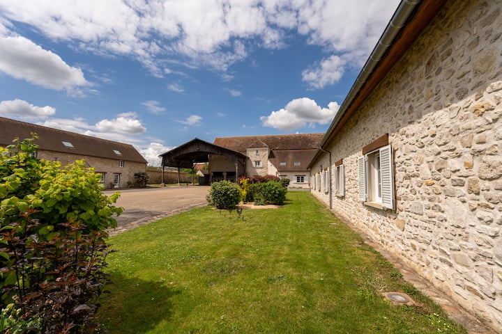 Maison Spacieuse & Lumineuse • 8 Pers • Cdg 10 Min - Plailly