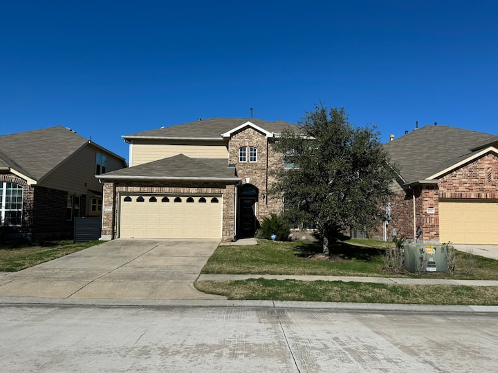 Spacious Rental Home In Conroe! - 康羅