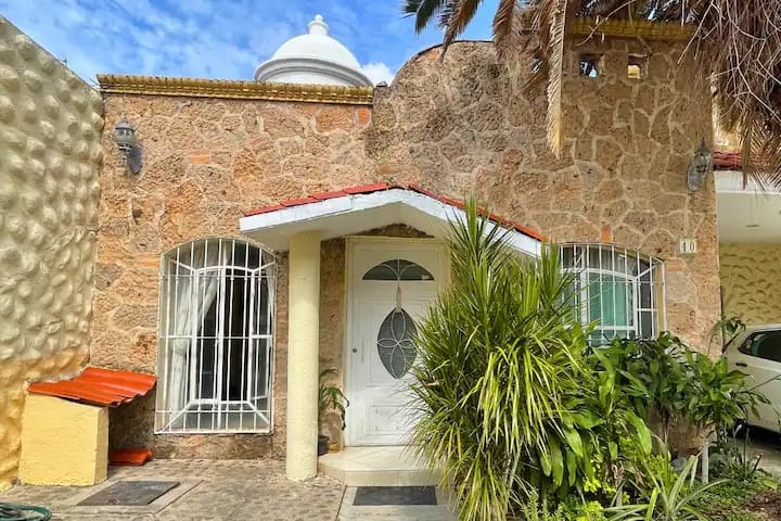 La Casa De Raquel - Nuevo México