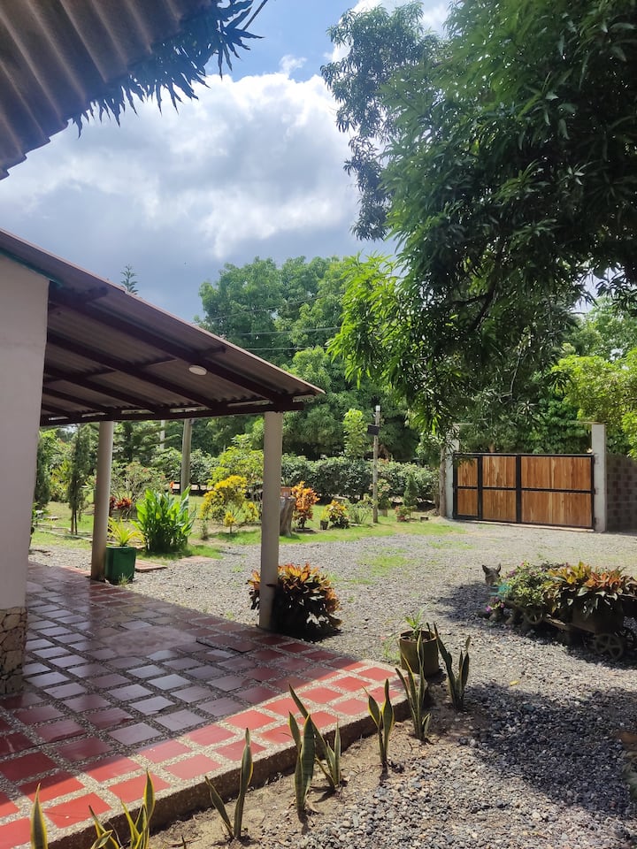 Casa Finca El Salvador - Cereté
