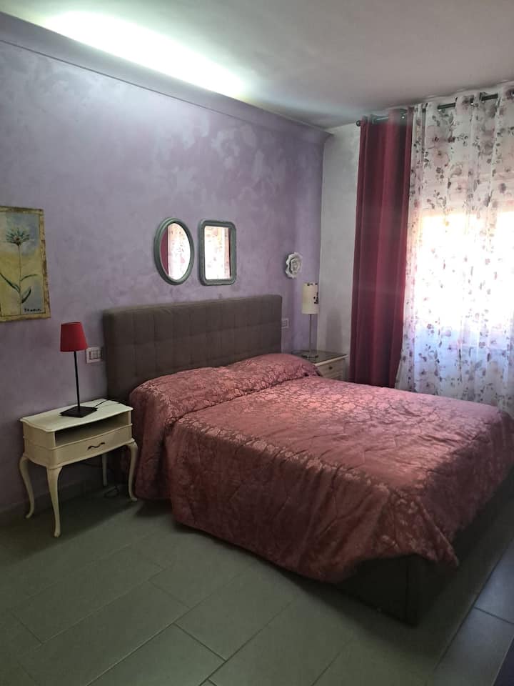Luciane, Centrale In Nettuno, Garage Fino M. 3,70. - Nettuno