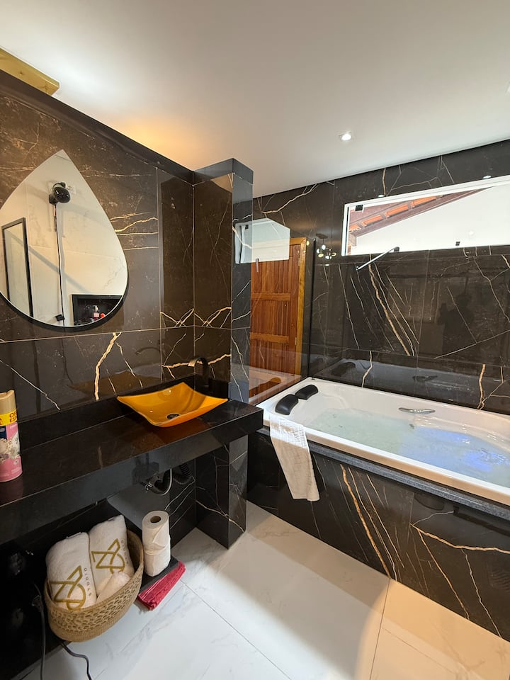 04 - Loft Com Hidro Em Bc - Balneário Camboriú
