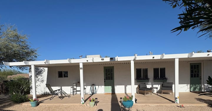 Private Suite With Kitchenette On Quiet Acre - Carefree, AZ