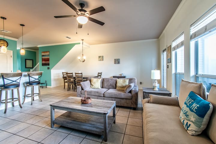 Leeward Beach House M - Corpus Christi, TX