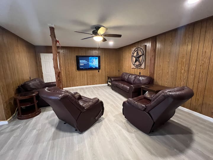 Cedar Ridge Rv Apartment - Fossil Rim Wildlife Center