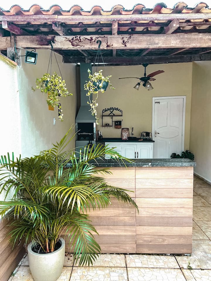 Casa Bem Localizada Com Ar Condic. E Churrasqueira - Paraty