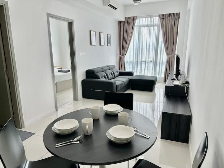 *New* 11 Su Suite Sutera Avenue - Kota Kinabalu