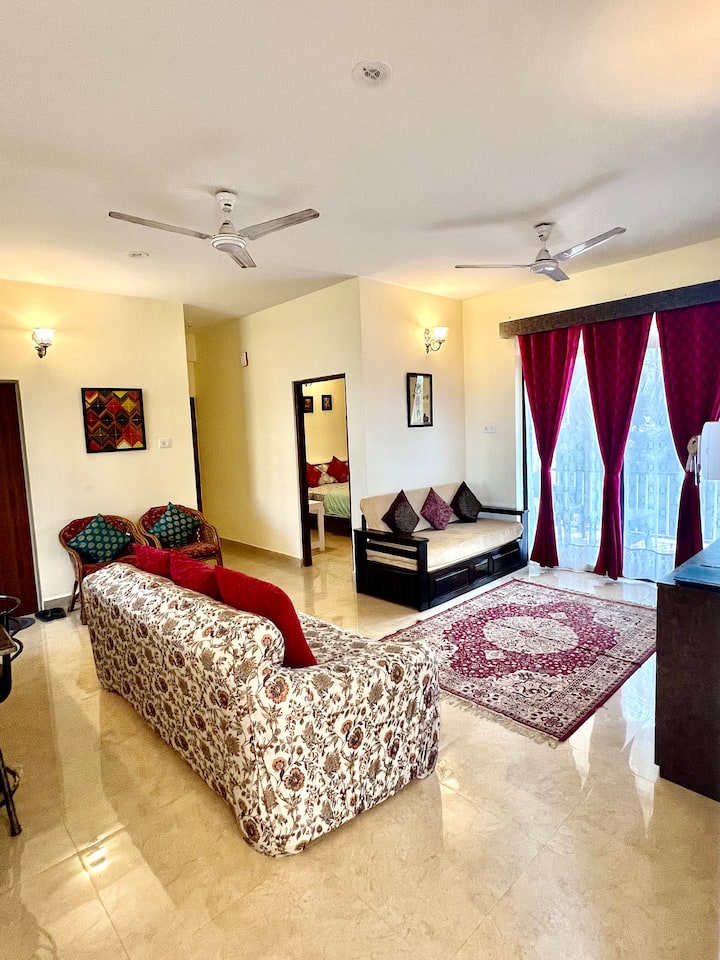 The Cider Goa C| 2bhk Ac Apt |Sleeps8 | Beach14min - Goa
